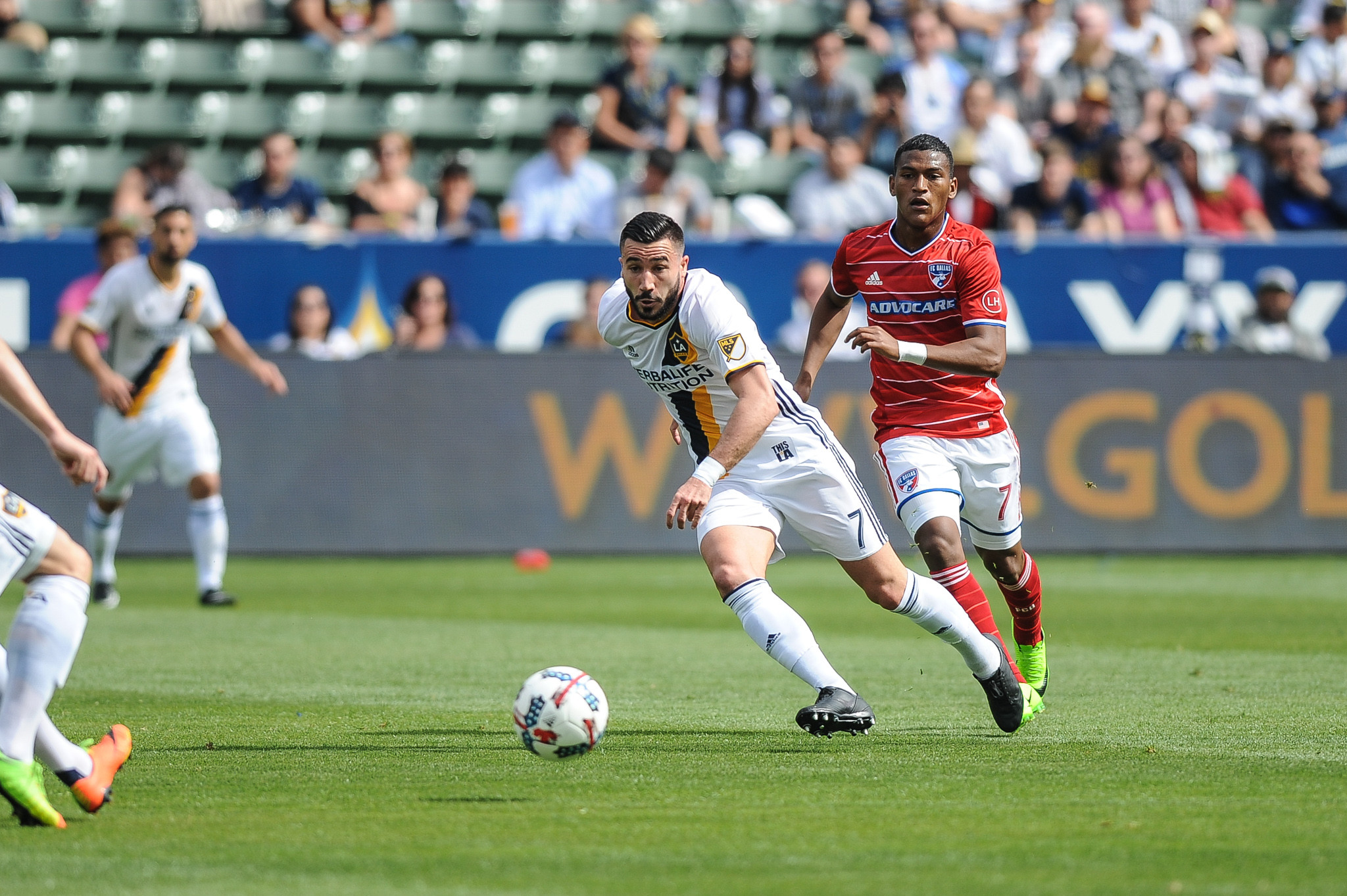 Photo Gallery: Steve Carrillo Captures LA Galaxy vs FC Dallas – Corner ...